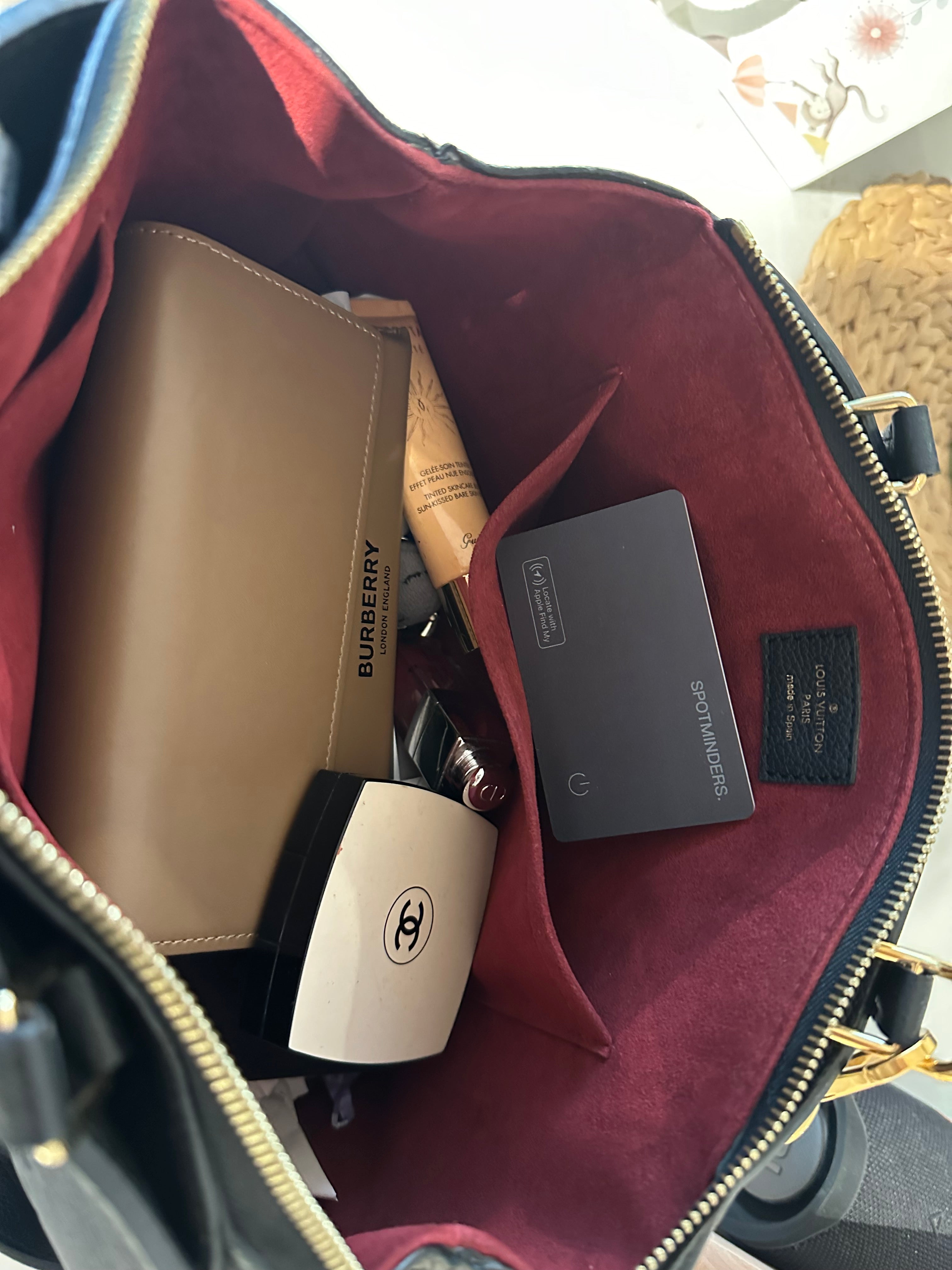 Spotminders – Ultra-Slim Wallet Tracker | Never Lose Your Wallet Again ...